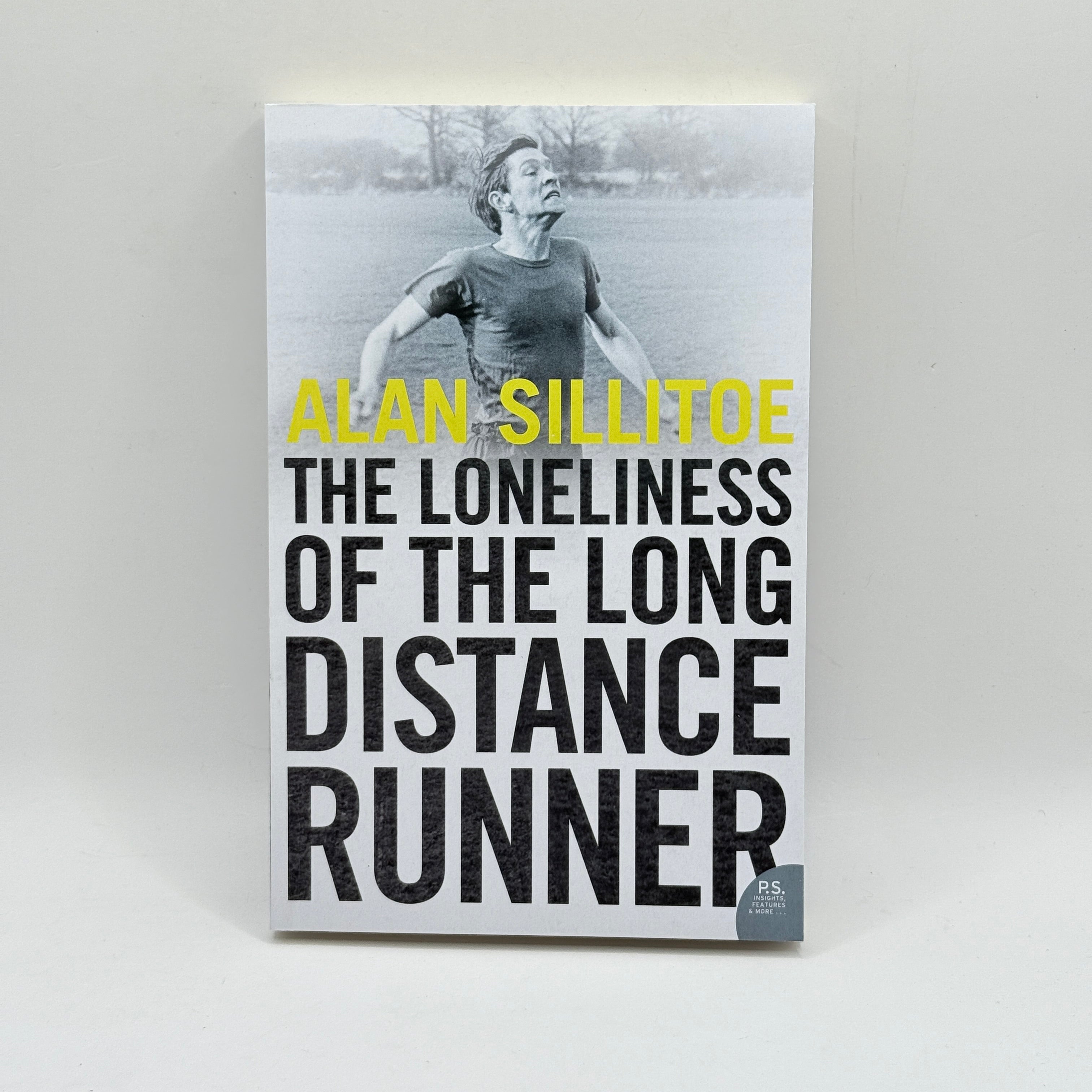 The Loneliness of the Long Distance Runner by Alan Sillitoe – The Value ...