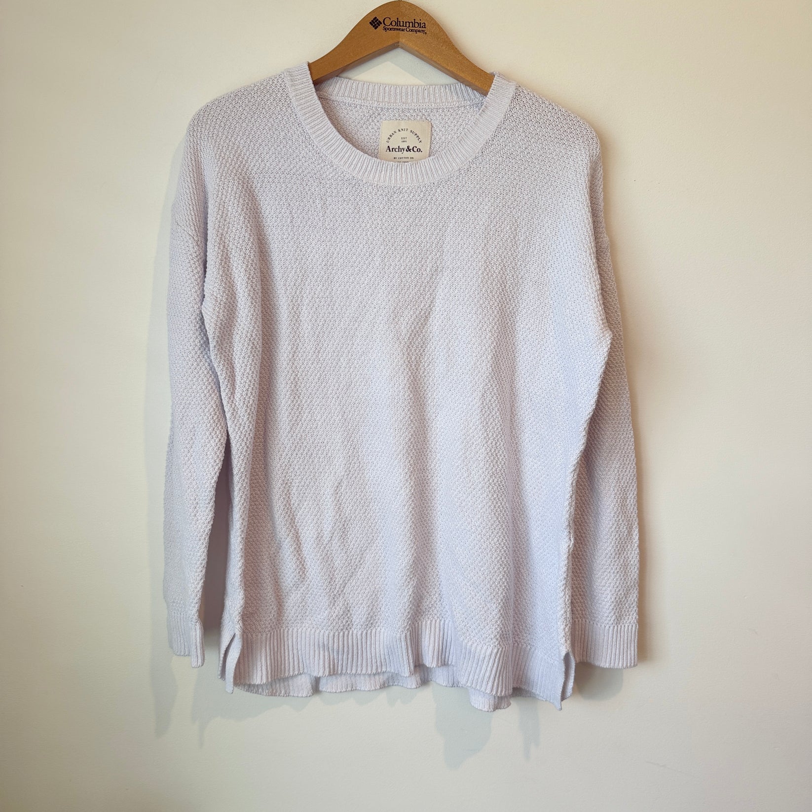 Archy & Co. White Textured Knit Sweater - u/arm 55cm – The Value Junction