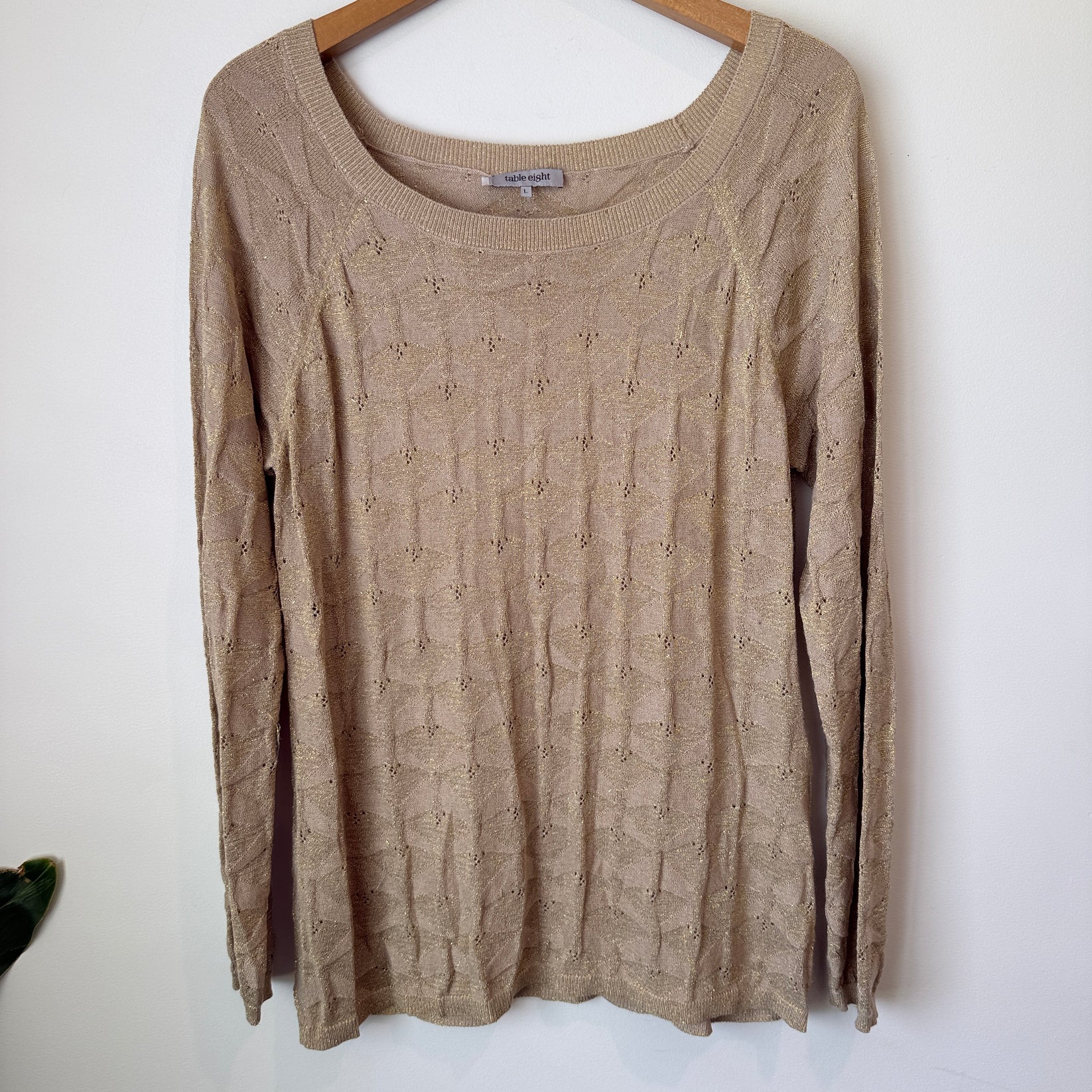 Table Eight Size L Knit Sweater – The Value Junction