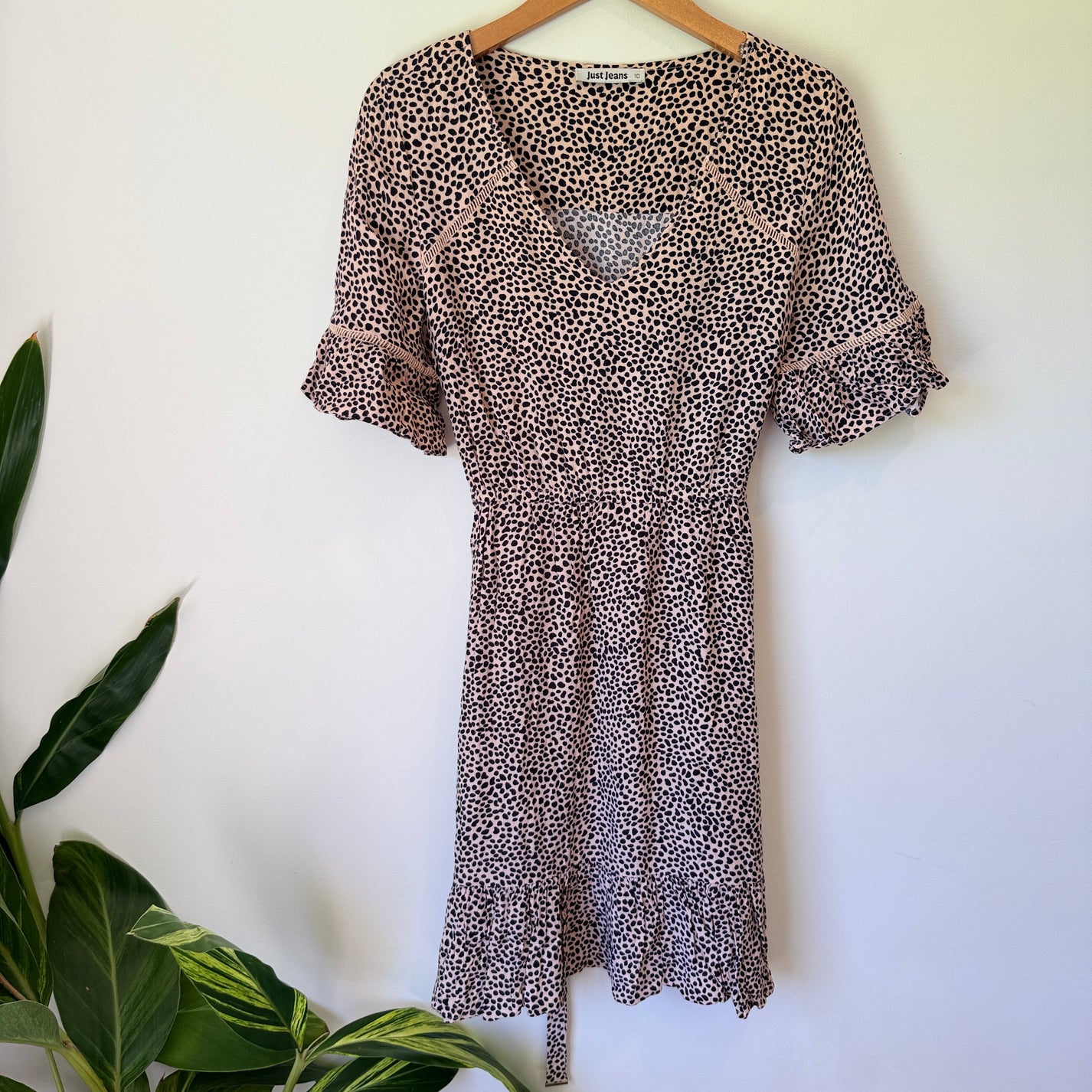 Just Jeans Size 10 Short-Sleeved Mini Wrap Dress – The Value Junction