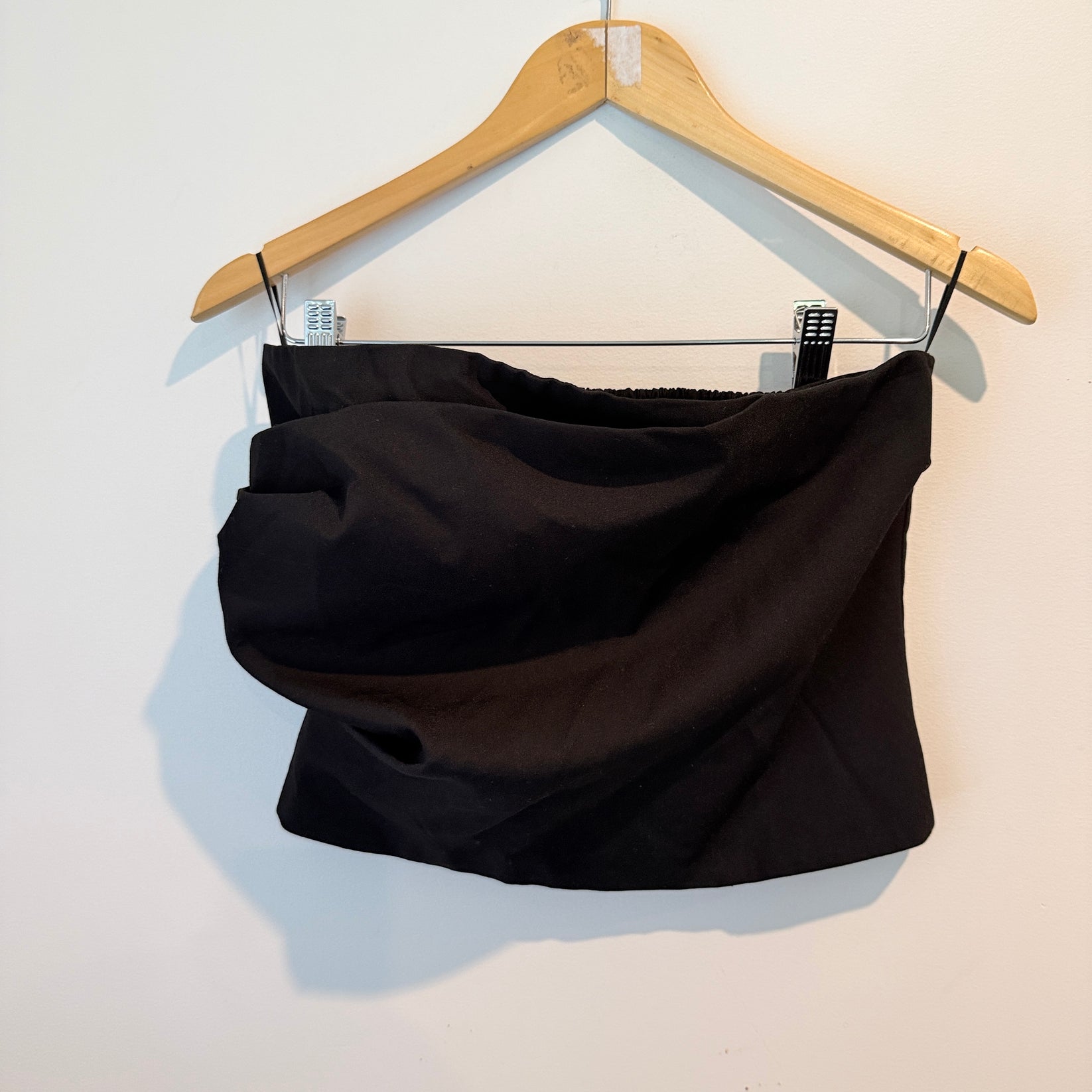 Glassons Black Strapless Ruched-Back Top – Size 10 – The Value Junction